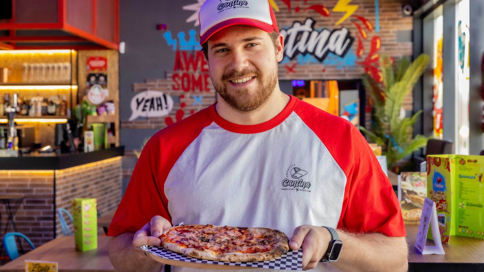 La Cantina de Urban Planet Vistahermosa en Alicante: Sports Bar